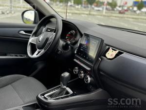 Grey Renault Arkana 2022 in Riga, with an engine capacity of 1.30 L and mileage of 62 thousand km for 16000 €, photo 7 on AUTOMOTO.COM.LV