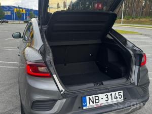 Grey Renault Arkana 2022 in Riga, with an engine capacity of 1.30 L and mileage of 62 thousand km for 16000 €, photo 15 on AUTOMOTO.COM.LV