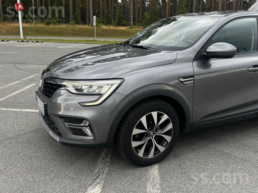 Grey Renault Arkana 2022 in Riga, with an engine capacity of 1.30 L and mileage of 62 thousand km for 16000 €, photo 16 on AUTOMOTO.COM.LV