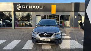 Grey Renault Arkana 2023 in Kaunas, with an engine capacity of 1.30 L and mileage of 24 thousand km for 24450 €, photo  on AUTOMOTO.COM.LV