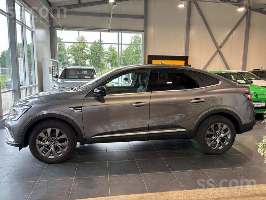 Pelēks Renault Arkana 2026 Liepāja, ar dzinēja tilpumu 1.60 L un nobraukumu 0 tūkst. km par 25980 €, foto 3 vietnē AUTOMOTO.COM.LV