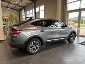 Pelēks Renault Arkana 2026 Liepāja, ar dzinēja tilpumu 1.60 L un nobraukumu 0 tūkst. km par 25980 €, foto 5 vietnē AUTOMOTO.COM.LV