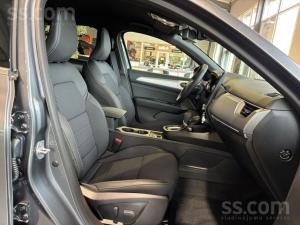 Pelēks Renault Arkana 2026 Liepāja, ar dzinēja tilpumu 1.60 L un nobraukumu 0 tūkst. km par 25980 €, foto 17 vietnē AUTOMOTO.COM.LV