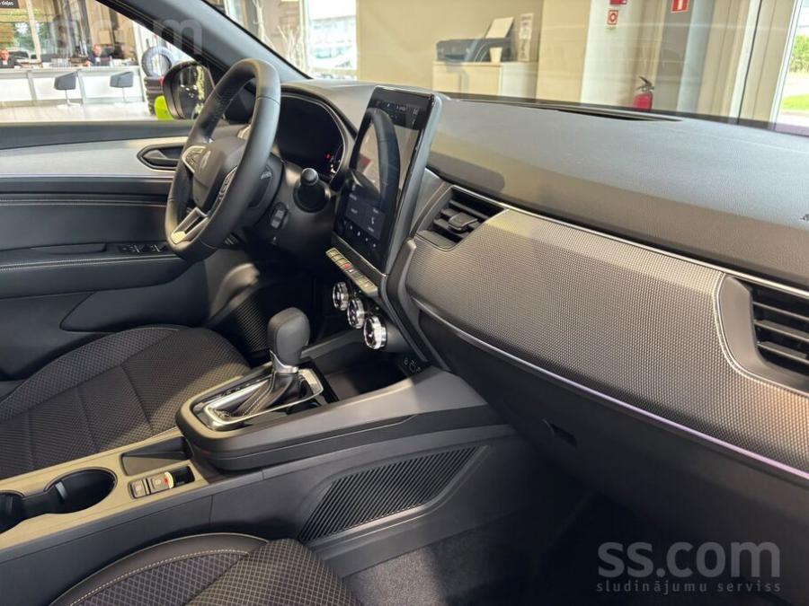 Pelēks Renault Arkana 2026 Liepāja, ar dzinēja tilpumu 1.60 L un nobraukumu 0 tūkst. km par 25980 €, foto 19 vietnē AUTOMOTO.COM.LV