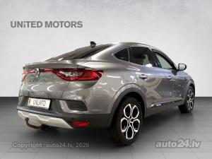 Pelēks Renault Arkana 2021 Tallina, ar dzinēja tilpumu 0.00 L un nobraukumu 77 tūkst. km par 15990 €, foto 3 vietnē AUTOMOTO.COM.LV