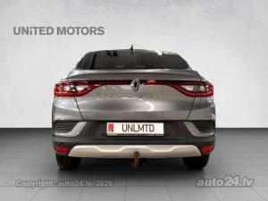 Pelēks Renault Arkana 2021 Tallina, ar dzinēja tilpumu 0.00 L un nobraukumu 77 tūkst. km par 15990 €, foto 11 vietnē AUTOMOTO.COM.LV
