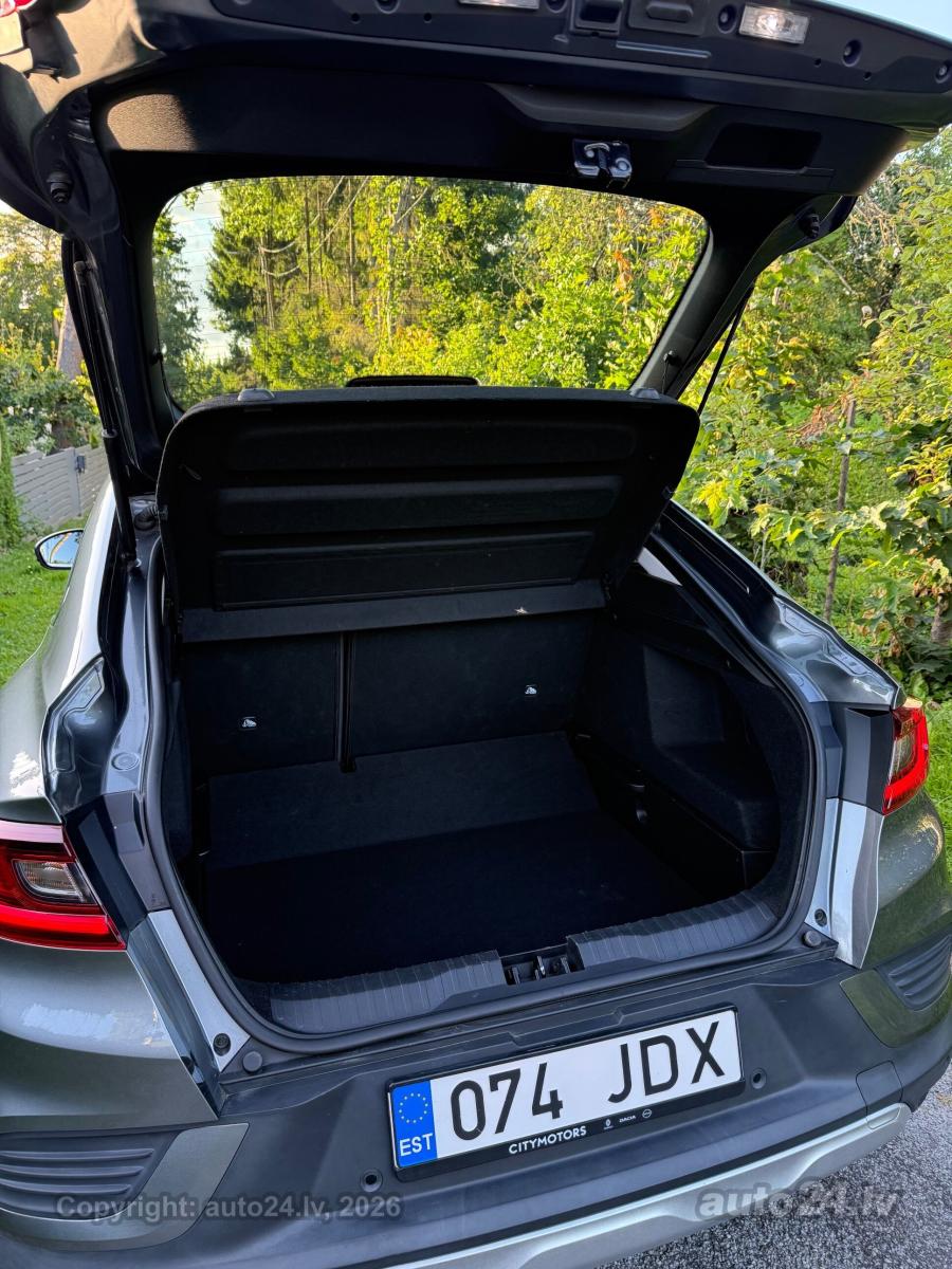 Pelēks Renault Arkana 2021 Tallina, ar dzinēja tilpumu 1.30 L un nobraukumu 58 tūkst. km par 14990 €, foto 11 vietnē AUTOMOTO.COM.LV