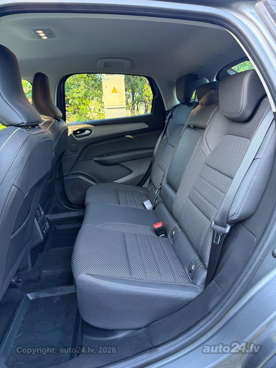 Pelēks Renault Arkana 2021 Tallina, ar dzinēja tilpumu 1.30 L un nobraukumu 58 tūkst. km par 14990 €, foto 13 vietnē AUTOMOTO.COM.LV