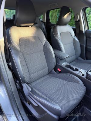 Pelēks Renault Arkana 2021 Tallina, ar dzinēja tilpumu 1.30 L un nobraukumu 58 tūkst. km par 14990 €, foto 15 vietnē AUTOMOTO.COM.LV