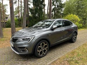 Pelēks Renault Arkana 2021 Tallina, ar dzinēja tilpumu 1.30 L un nobraukumu 82 tūkst. km par 15900 €, foto  vietnē AUTOMOTO.COM.LV