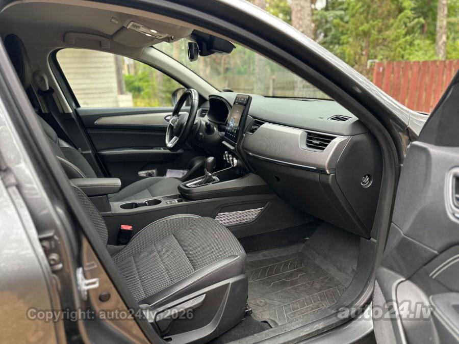 Grey Renault Arkana 2021 in Tallinn, with an engine capacity of 1.30 L and mileage of 82 thousand km for 15900 €, photo 8 on AUTOMOTO.COM.LV
