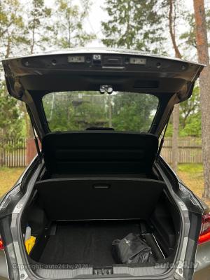 Grey Renault Arkana 2021 in Tallinn, with an engine capacity of 1.30 L and mileage of 82 thousand km for 15900 €, photo 16 on AUTOMOTO.COM.LV
