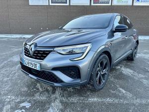 Pelēks Renault Arkana 2022 Tauragė, ar dzinēja tilpumu 1.59 L un nobraukumu 150 tūkst. km par 140000 €, foto  vietnē AUTOMOTO.COM.LV