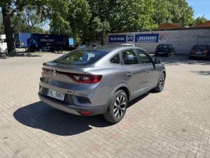 Серый Рено Arkana 2023 в Рига, объемом двигателя 1.60 л и пробегом 63 тыс. км за 18900 €, фото 4 на AUTOMOTO.COM.LV