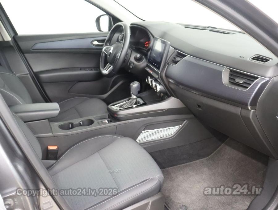 Grey Renault Arkana 2023 in Tallinn, with an engine capacity of 1.30 L and mileage of 50 thousand km for 17900 €, photo 9 on AUTOMOTO.COM.LV
