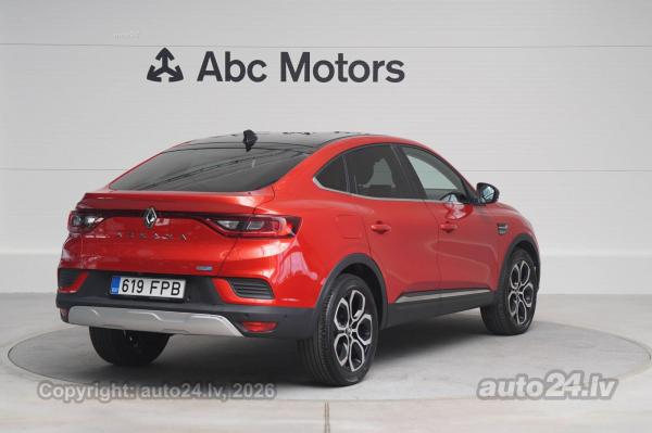 Renault Arkana 2021 Tallina, ar dzinēja tilpumu 1.60 L un nobraukumu 103 tūkst. km par 17990 €, foto 4 vietnē AUTOMOTO.COM.LV