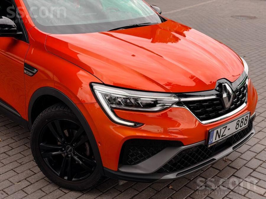 Oranžs Renault Arkana 2021 Daugavpils, ar dzinēja tilpumu 1.30 L un nobraukumu 29 tūkst. km par 19000 €, foto 3 vietnē AUTOMOTO.COM.LV