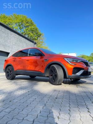 Orange Renault Arkana 2021 in Riga, with an engine capacity of 1.30 L and mileage of 77 thousand km for 15400 €, photo  on AUTOMOTO.COM.LV