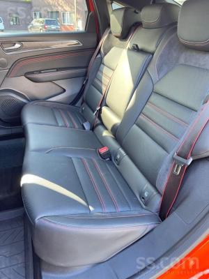 Orange Renault Arkana 2021 in Riga, with an engine capacity of 1.30 L and mileage of 77 thousand km for 15400 €, photo 7 on AUTOMOTO.COM.LV
