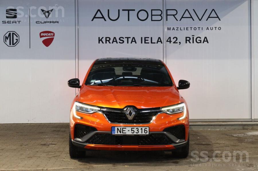 Oranžs Renault Arkana 2022 Rīga, ar dzinēja tilpumu 1.60 L un nobraukumu 61 tūkst. km par 19990 €, foto 2 vietnē AUTOMOTO.COM.LV