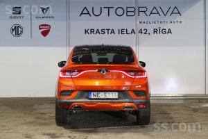 Oranžs Renault Arkana 2022 Rīga, ar dzinēja tilpumu 1.60 L un nobraukumu 61 tūkst. km par 19990 €, foto 7 vietnē AUTOMOTO.COM.LV