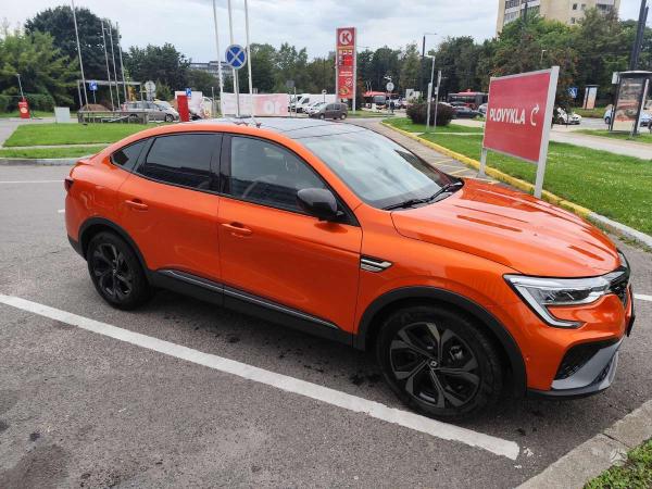 Oranžs Renault Arkana 2023 Viļņa, ar dzinēja tilpumu 1.60 L un nobraukumu 63 tūkst. km par 21000 €, foto 10 vietnē AUTOMOTO.COM.LV
