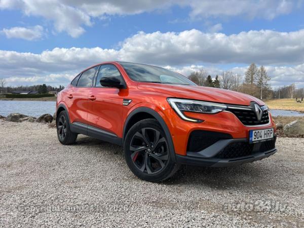 Oranžs Renault Arkana 2022 Tallina, ar dzinēja tilpumu 1.60 L un nobraukumu 62 tūkst. km par 19400 €, foto 3 vietnē AUTOMOTO.COM.LV