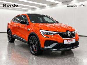 Orange Renault Arkana 2022 in Riga, with an engine capacity of 1.30 L and mileage of 42 thousand km for 19990 €, photo 3 on AUTOMOTO.COM.LV