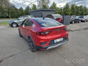 Red Renault Arkana 2021 in Riga, with an engine capacity of 1.30 L and mileage of 43 thousand km for 18990 €, photo 9 on AUTOMOTO.COM.LV