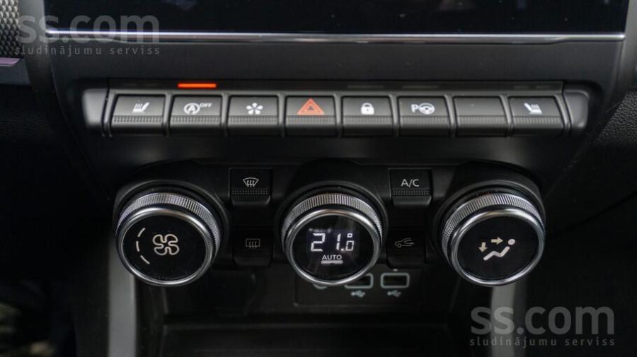 Sarkans Renault Arkana 2021 Rīga, ar dzinēja tilpumu 1.30 L un nobraukumu 43 tūkst. km par 18990 €, foto 19 vietnē AUTOMOTO.COM.LV