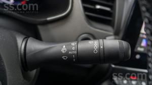 Sarkans Renault Arkana 2021 Rīga, ar dzinēja tilpumu 1.30 L un nobraukumu 43 tūkst. km par 18990 €, foto 25 vietnē AUTOMOTO.COM.LV