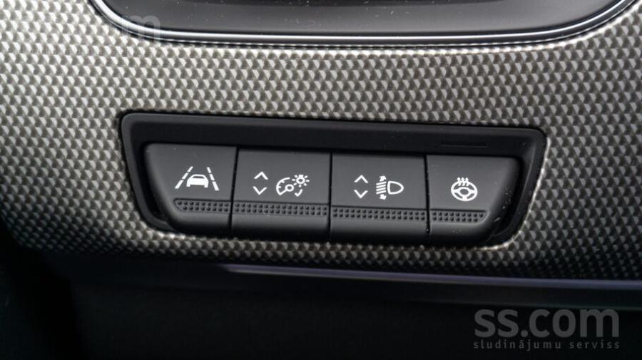 Sarkans Renault Arkana 2021 Rīga, ar dzinēja tilpumu 1.30 L un nobraukumu 43 tūkst. km par 18990 €, foto 27 vietnē AUTOMOTO.COM.LV