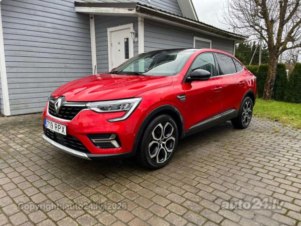 Sarkans Renault Arkana 2021 Tallina, ar dzinēja tilpumu 1.60 L un nobraukumu 73 tūkst. km par 17850 €, foto 2 vietnē AUTOMOTO.COM.LV