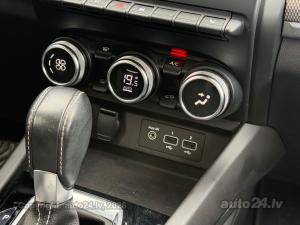 Красный Рено Arkana 2021 в Тарту, объемом двигателя 1.30 л и пробегом 59 тыс. км за 15800 €, фото 14 на AUTOMOTO.COM.LV