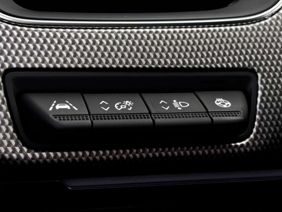 Sarkans Renault Arkana 2021 Viļņa, ar dzinēja tilpumu 1.60 L un nobraukumu 76 tūkst. km par 17500 €, foto 16 vietnē AUTOMOTO.COM.LV