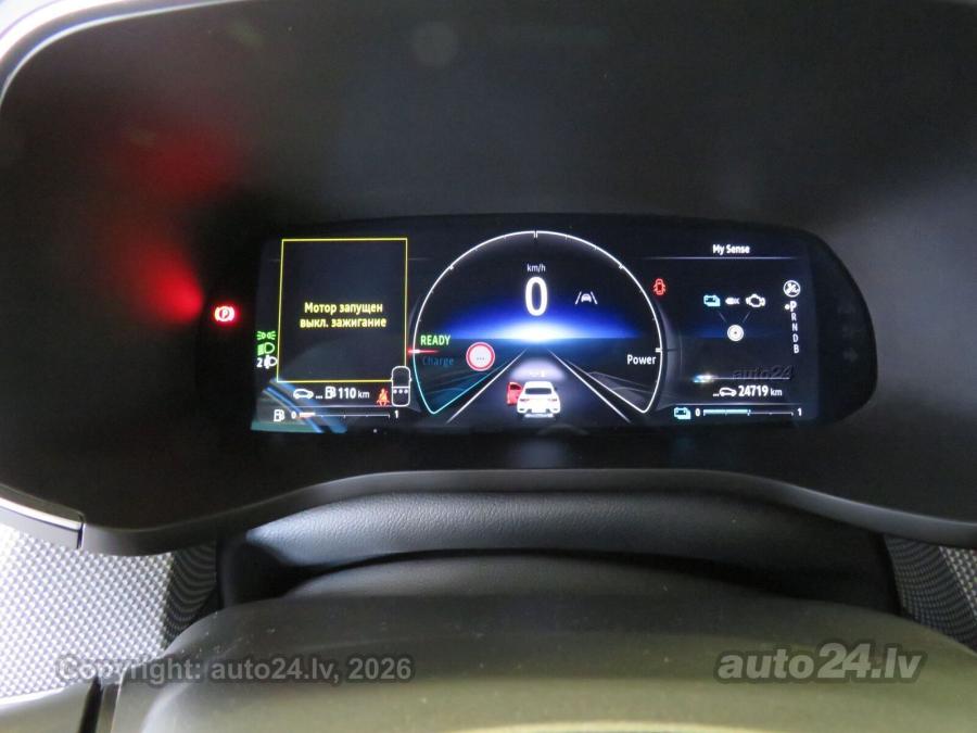Red Renault Arkana 2023 in Tallinn, with an engine capacity of 1.60 L and mileage of 25 thousand km for 20000 €, photo 10 on AUTOMOTO.COM.LV