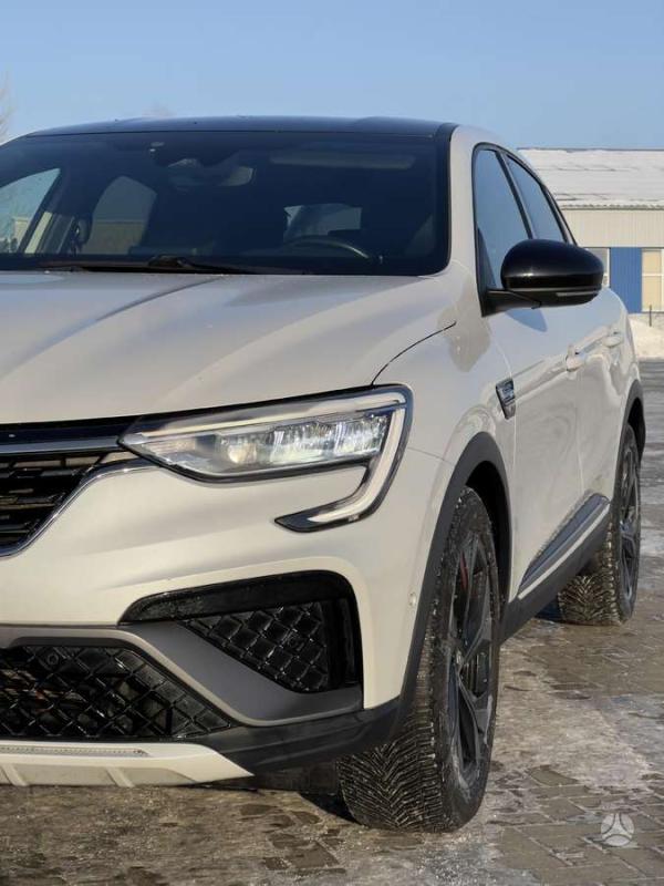 Balts Renault Arkana 2021 Tauragė, ar dzinēja tilpumu 1.30 L un nobraukumu 150 tūkst. km par 13900 €, foto 4 vietnē AUTOMOTO.COM.LV