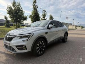 Белый Рено Arkana 2021 в Вильнюс, объемом двигателя 1.60 л и пробегом 87 тыс. км за 14500 €, фото  на AUTOMOTO.COM.LV