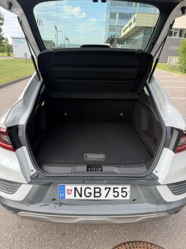 Balts Renault Arkana 2021 Viļņa, ar dzinēja tilpumu 1.60 L un nobraukumu 87 tūkst. km par 14500 €, foto 10 vietnē AUTOMOTO.COM.LV