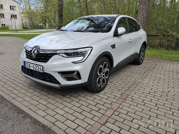 Белый Рено Arkana 2022 в Рига, объемом двигателя 1.30 л и пробегом 0 тыс. км за 11500 €, фото 3 на AUTOMOTO.COM.LV