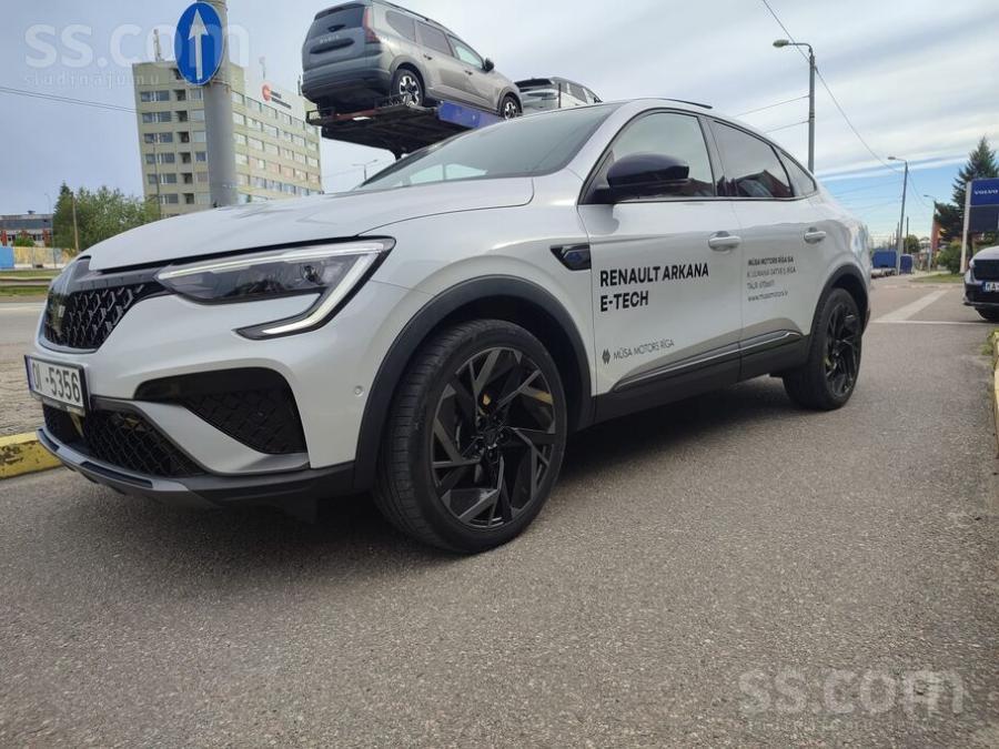 Balts Renault Arkana 2025 Rīga, ar dzinēja tilpumu 1.60 L un nobraukumu 28 tūkst. km par 26400 €, foto 3 vietnē AUTOMOTO.COM.LV