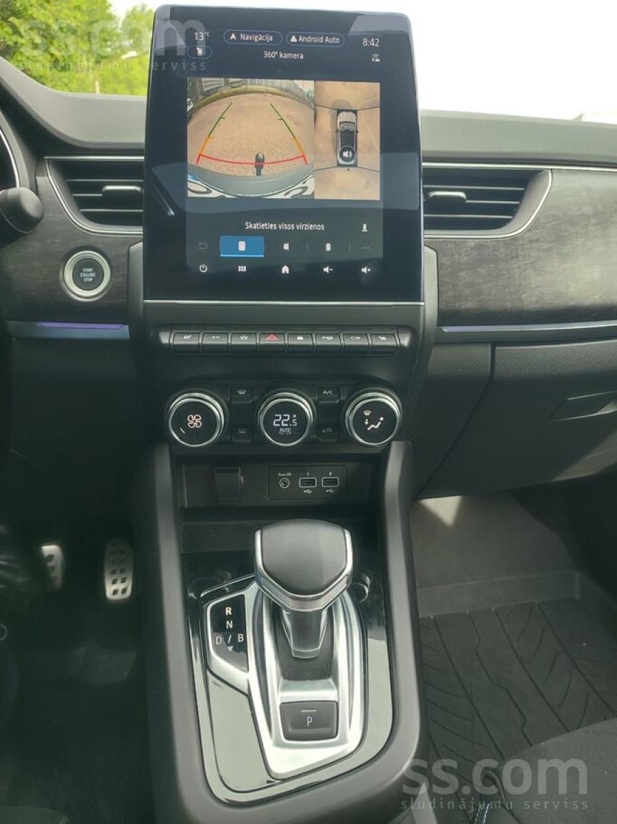 Balts Renault Arkana 2025 Rīga, ar dzinēja tilpumu 1.60 L un nobraukumu 28 tūkst. km par 26400 €, foto 14 vietnē AUTOMOTO.COM.LV