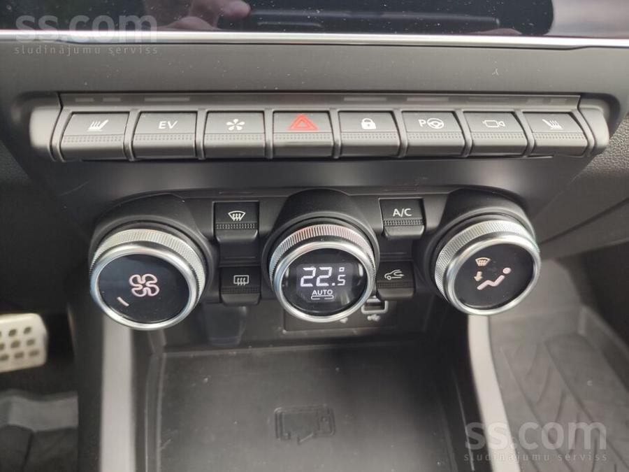Balts Renault Arkana 2025 Rīga, ar dzinēja tilpumu 1.60 L un nobraukumu 28 tūkst. km par 26400 €, foto 18 vietnē AUTOMOTO.COM.LV