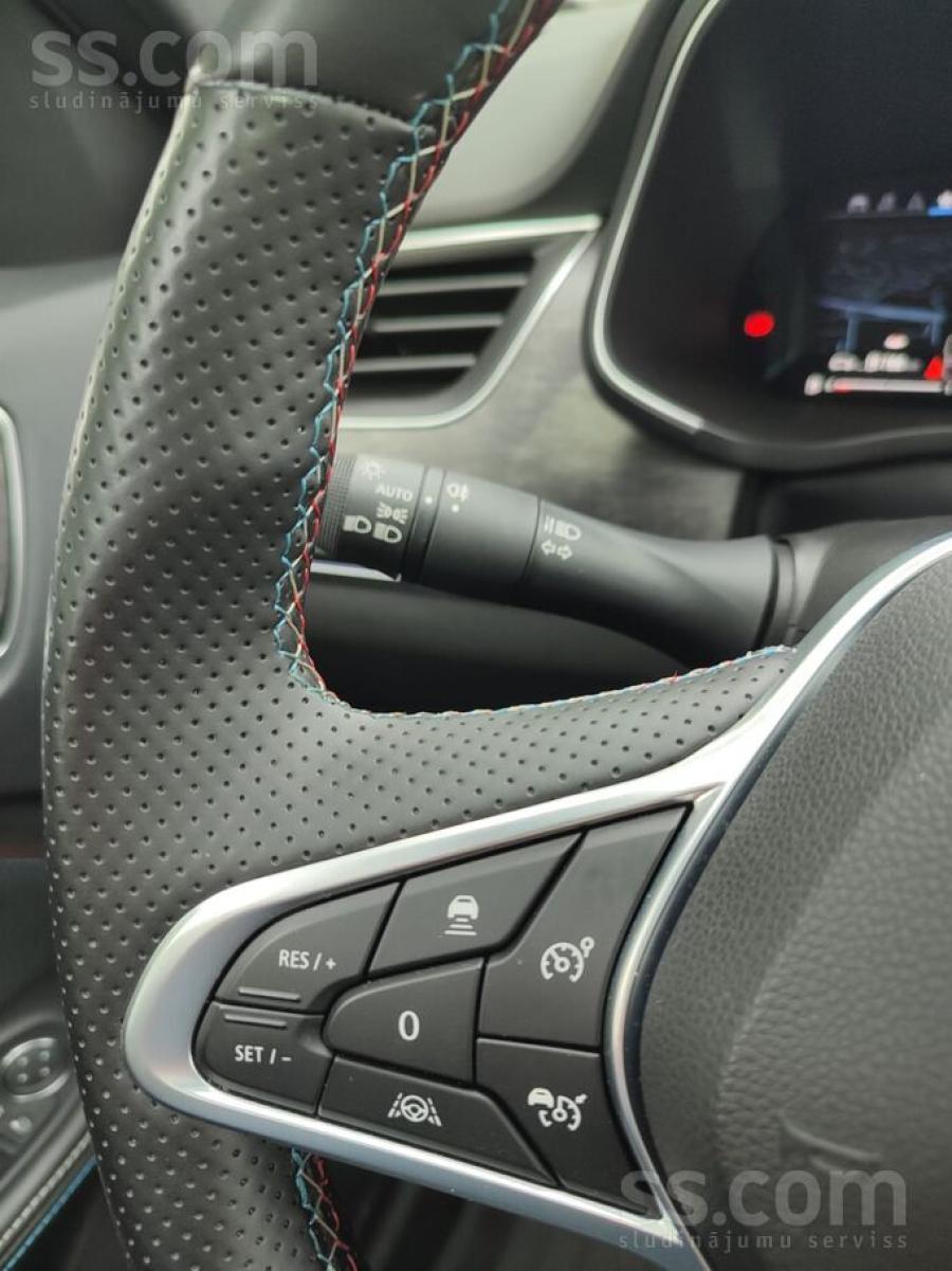 Balts Renault Arkana 2025 Rīga, ar dzinēja tilpumu 1.60 L un nobraukumu 28 tūkst. km par 26400 €, foto 22 vietnē AUTOMOTO.COM.LV