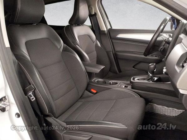 Balts Renault Arkana 2021 Tallina, ar dzinēja tilpumu 1.60 L un nobraukumu 79 tūkst. km par 16990 €, foto 6 vietnē AUTOMOTO.COM.LV