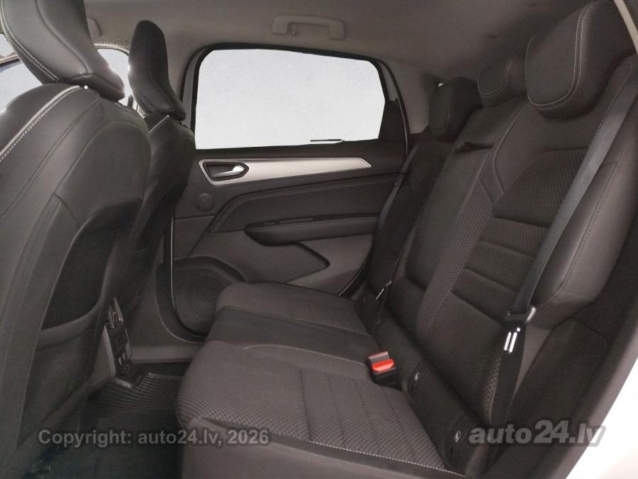 Balts Renault Arkana 2021 Tallina, ar dzinēja tilpumu 1.60 L un nobraukumu 79 tūkst. km par 16990 €, foto 8 vietnē AUTOMOTO.COM.LV