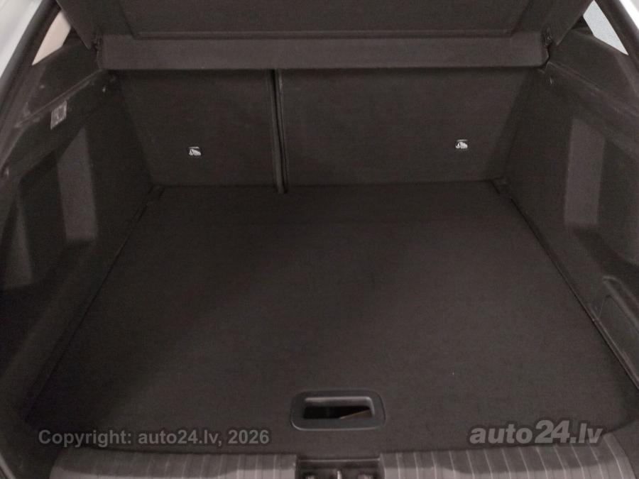Balts Renault Arkana 2021 Tallina, ar dzinēja tilpumu 1.60 L un nobraukumu 79 tūkst. km par 16990 €, foto 9 vietnē AUTOMOTO.COM.LV