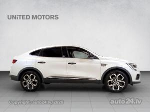 Balts Renault Arkana 2021 Tallina, ar dzinēja tilpumu 1.60 L un nobraukumu 79 tūkst. km par 16990 €, foto 12 vietnē AUTOMOTO.COM.LV