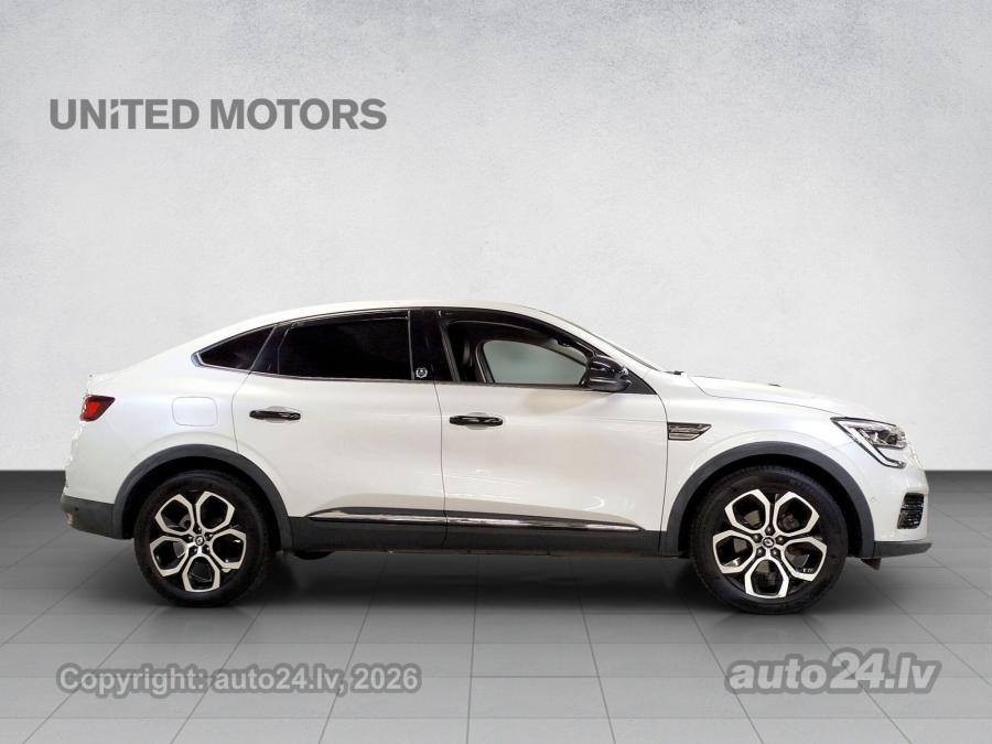 Balts Renault Arkana 2021 Tallina, ar dzinēja tilpumu 1.60 L un nobraukumu 79 tūkst. km par 16990 €, foto 12 vietnē AUTOMOTO.COM.LV