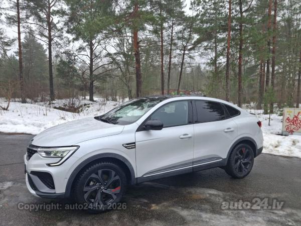 Balts Renault Arkana 2023 Tallina, ar dzinēja tilpumu 1.60 L un nobraukumu 47 tūkst. km par 26000 €, foto 2 vietnē AUTOMOTO.COM.LV